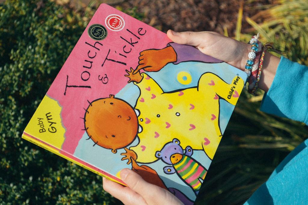 Baby Gym Board Books (A Timberdoodle Review) – The Oaxacaborn Blog